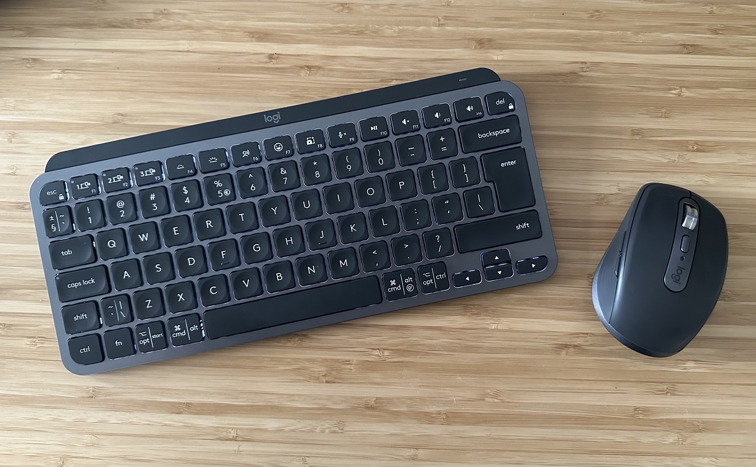 Recenzja zestawu Logitech MX Keys Mini Combo - idealny zestaw do biura